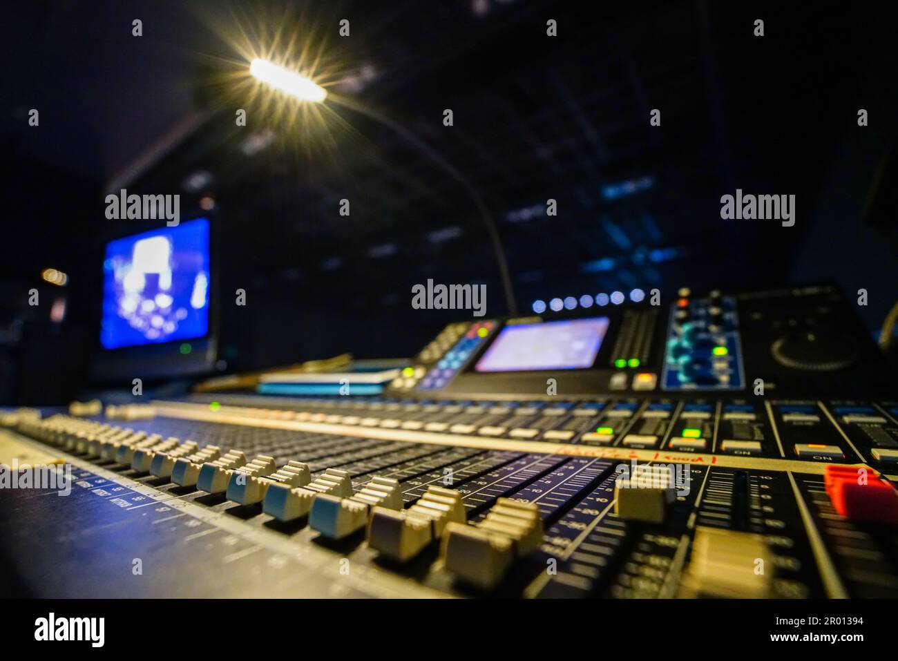 Mastering console hi-res stock photography and images - Alamy