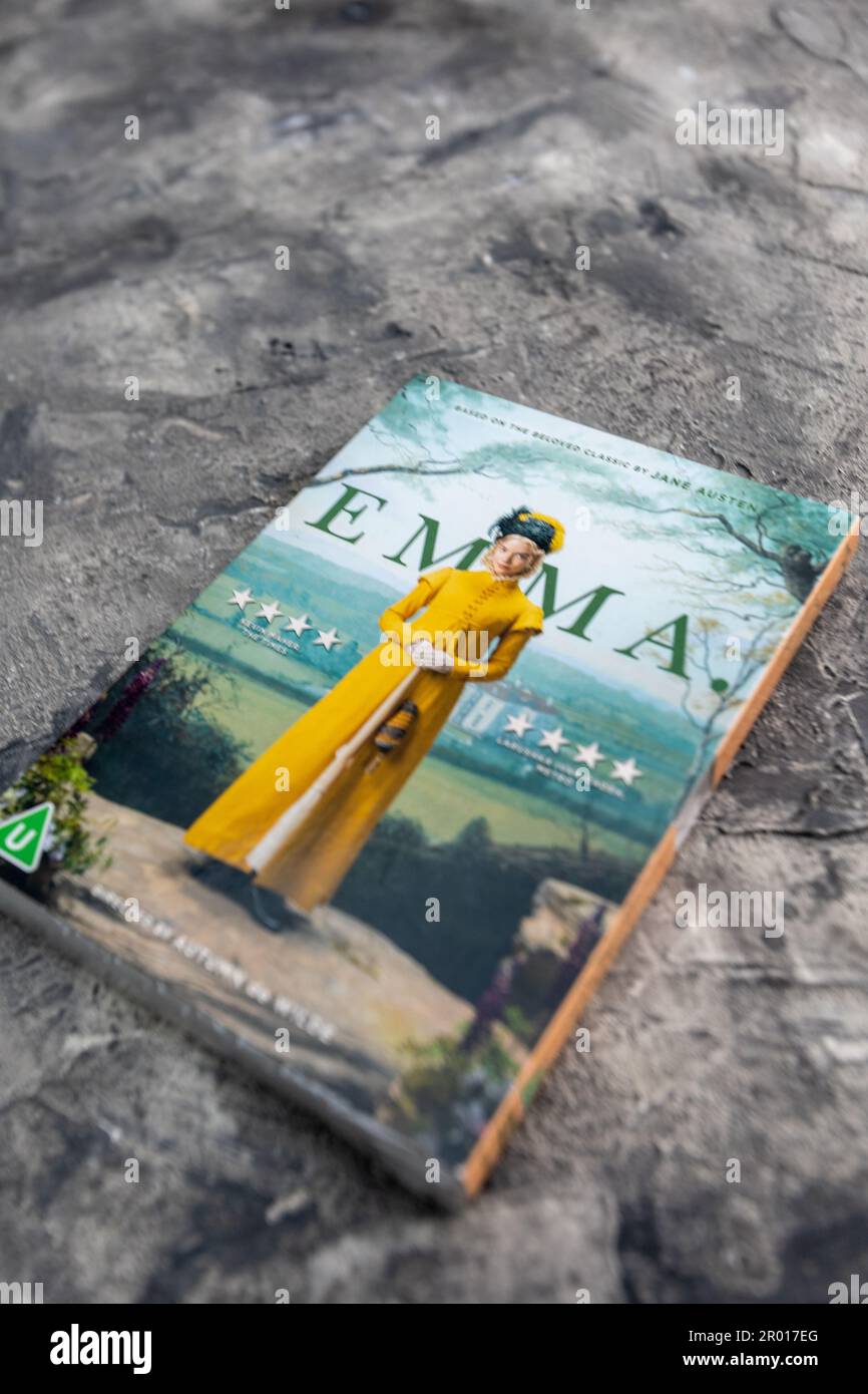 2020 film Emma of Jane Austen's novel with the performances of Bill ...