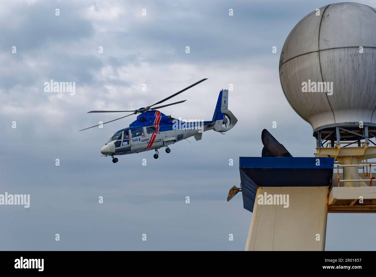 Inmarsta radome hi-res stock photography and images - Alamy