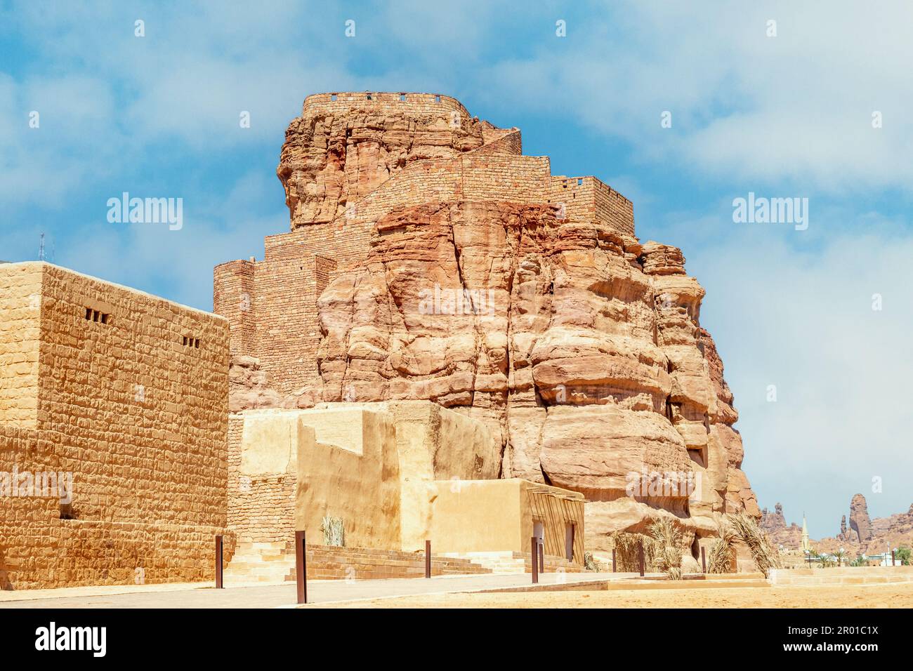 Al Ula old town ruined huts with city castle on the rock, Medina ...