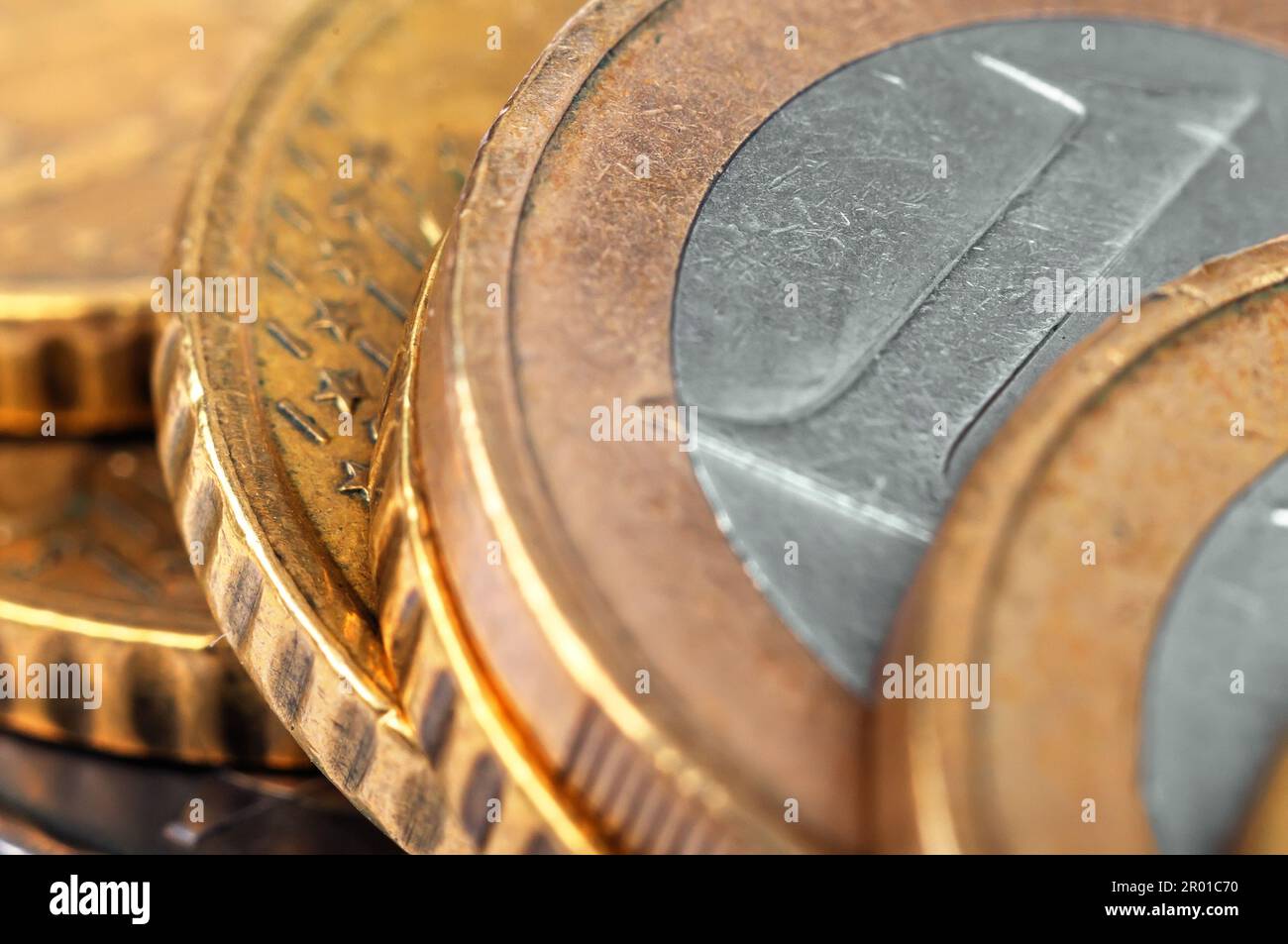 Euro gold coin hi-res stock photography and images - Alamy