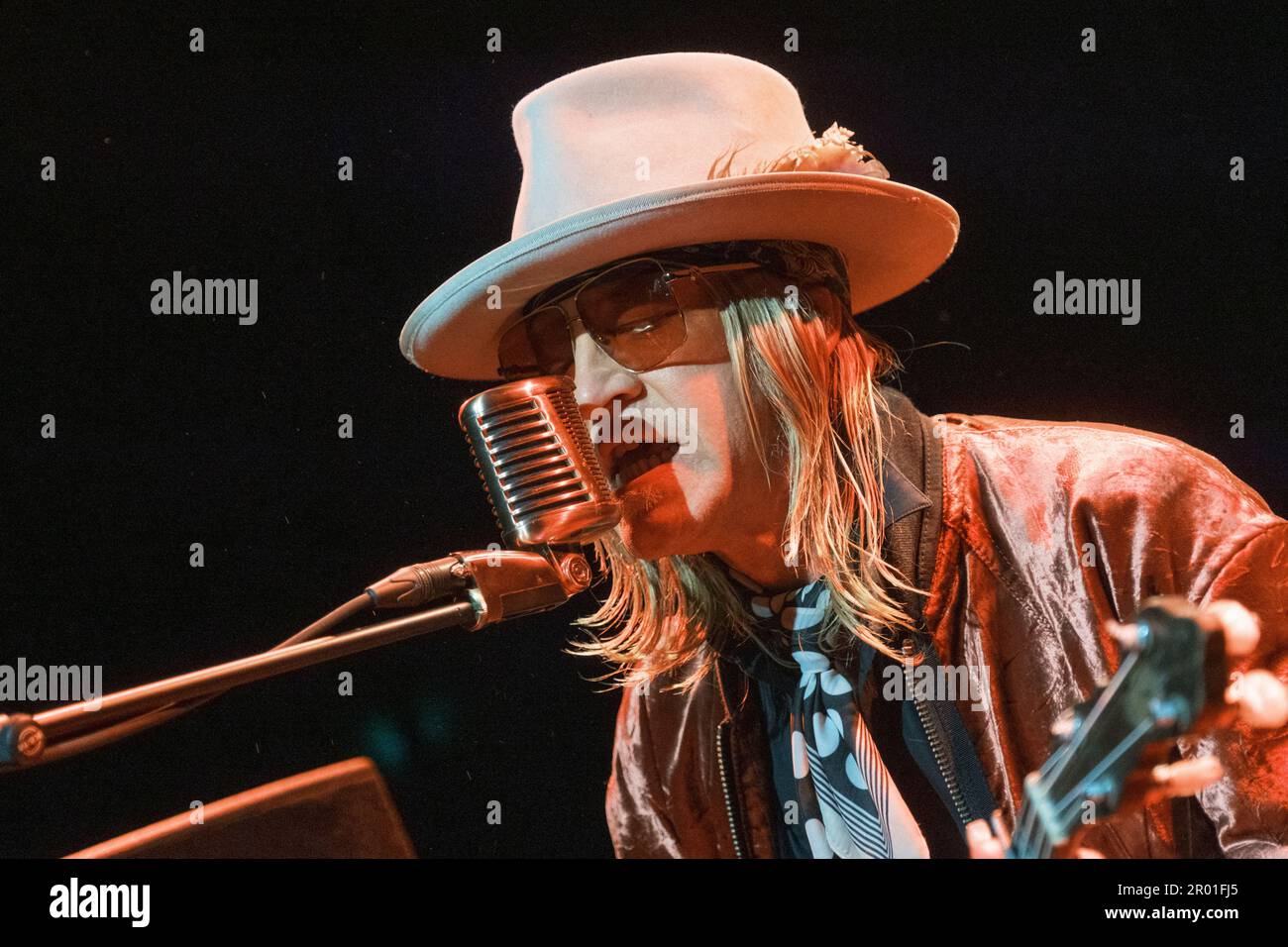 David eugene edwards singer hi-res stock photography and images - Alamy