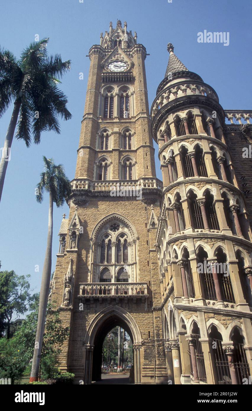 the architecture of the Rajabai Clock Tower of the Universita of ...