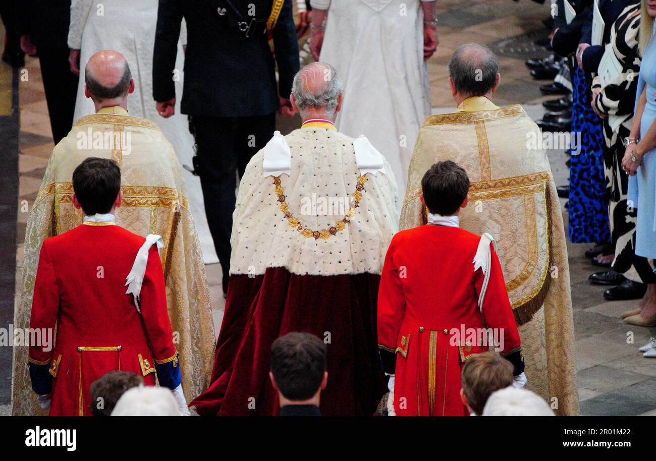 King Charles III arrives for his coronation at Westminster Abbey ...