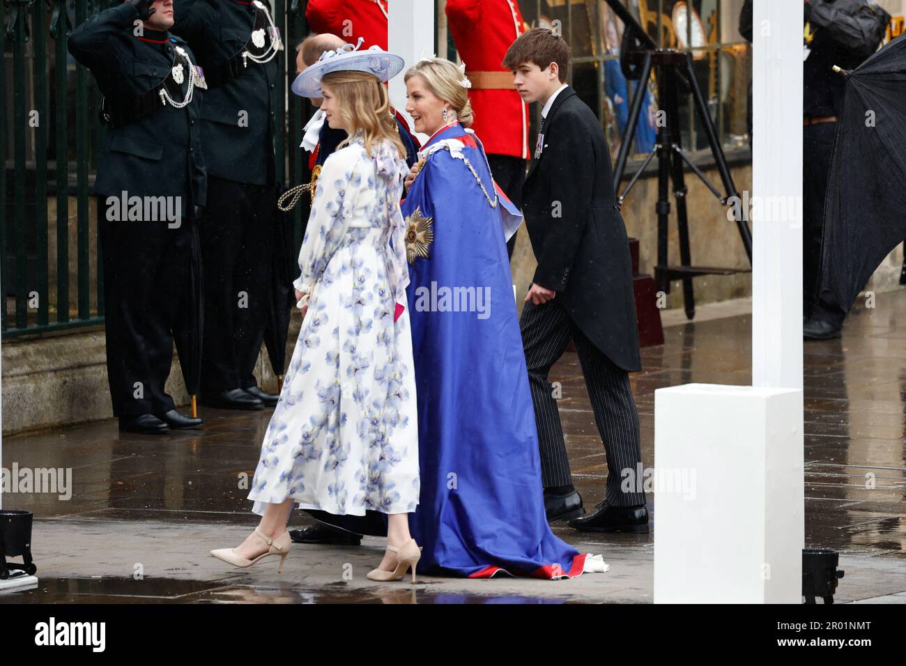 UK. 06th May, 2023. The Earl of Wessex, the Countess of Wessex, James ...