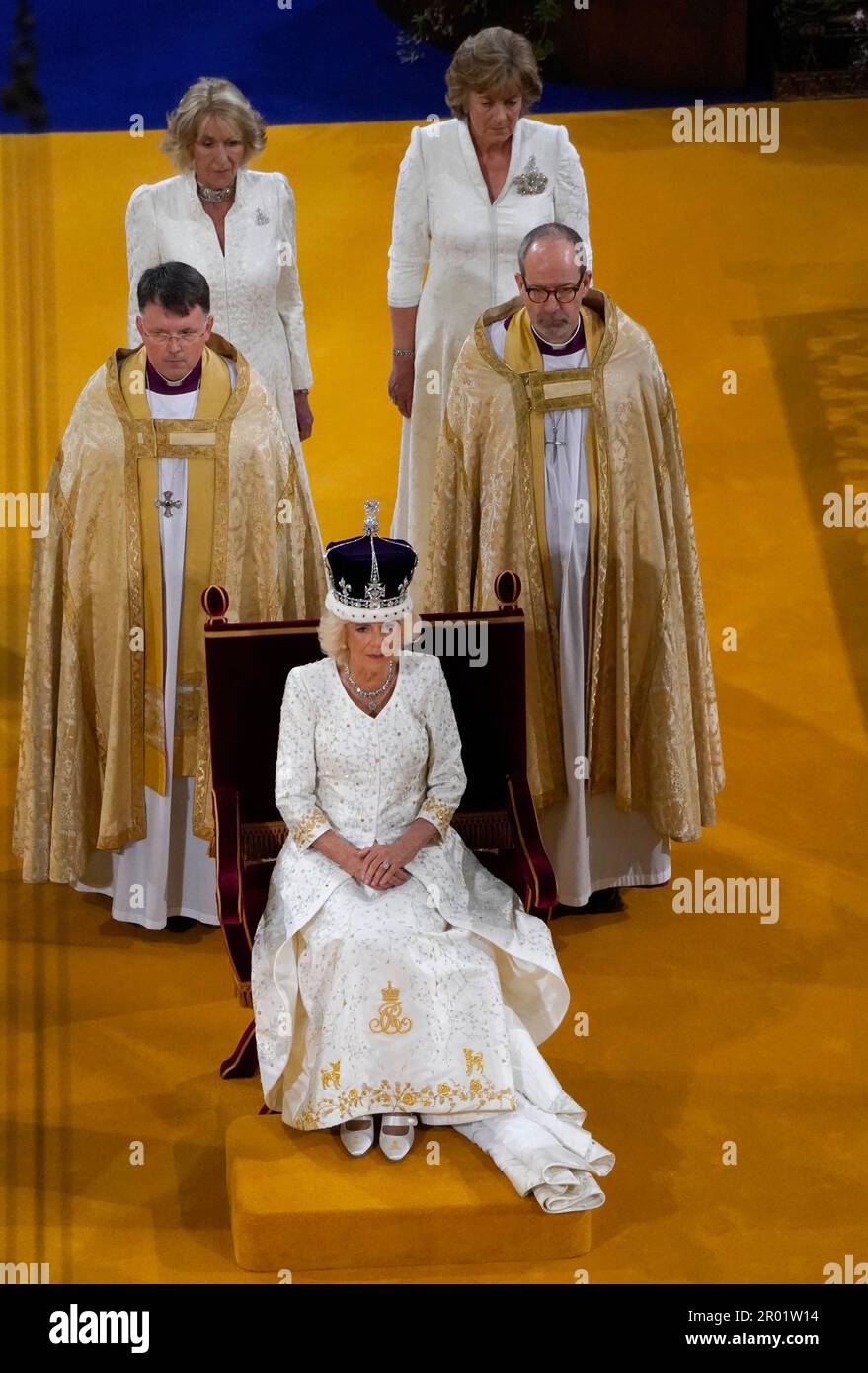 Queen Camilla receives Queen Mary's Crown during her coronation ...