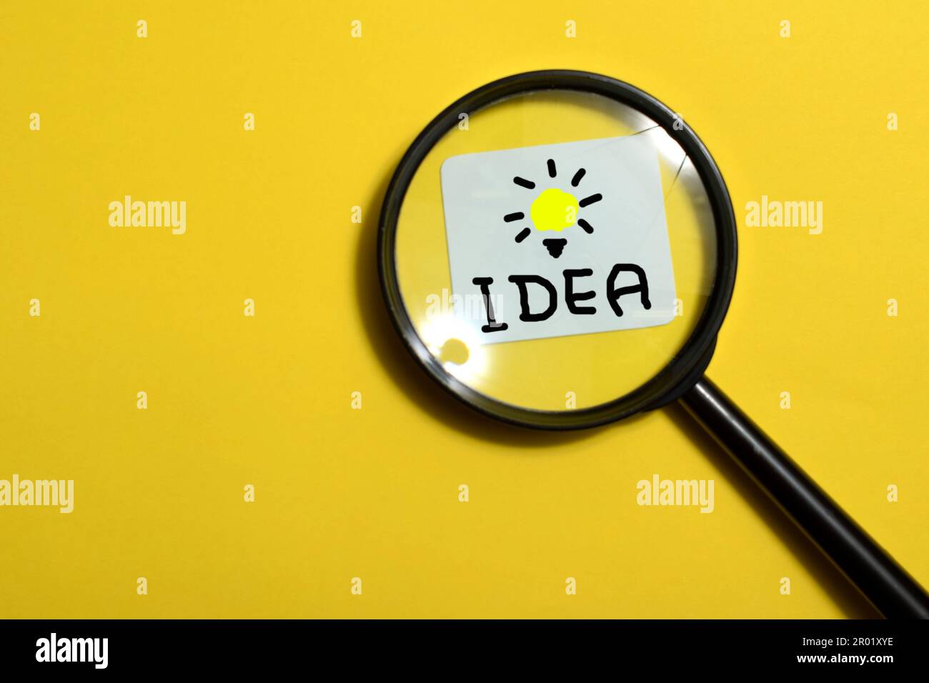 Magnifying glass illustration sketch hi-res stock photography and ...