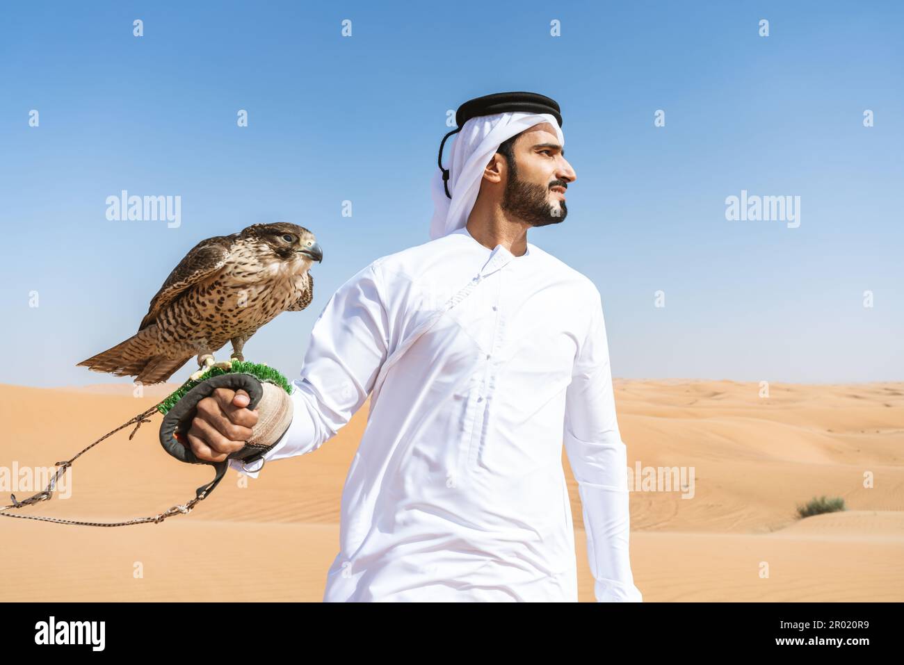 Middle-eastern man wearing traditional emirati arab kandura in the ...