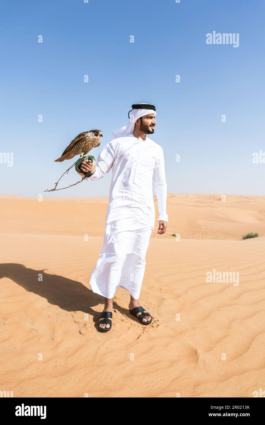 Middle-eastern man wearing traditional emirati arab kandura in the ...