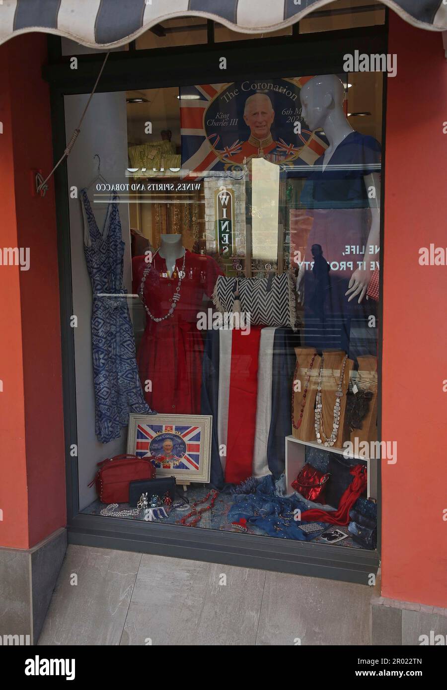 Aspects that presents the streets of Gibraltar on the day of the ...