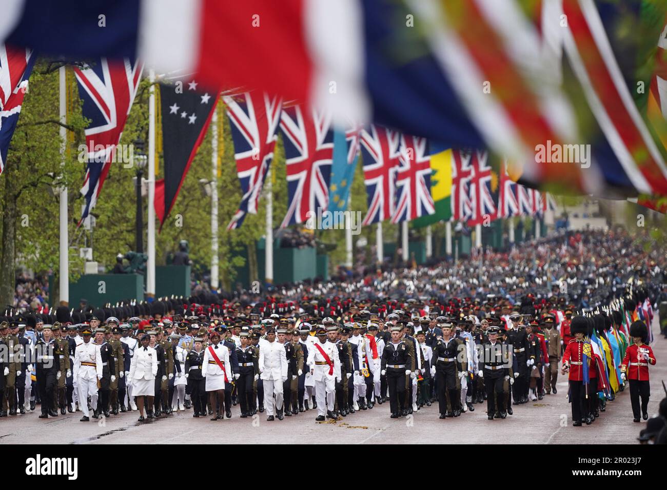 The Coronation Procession travels along The Mall following the ...