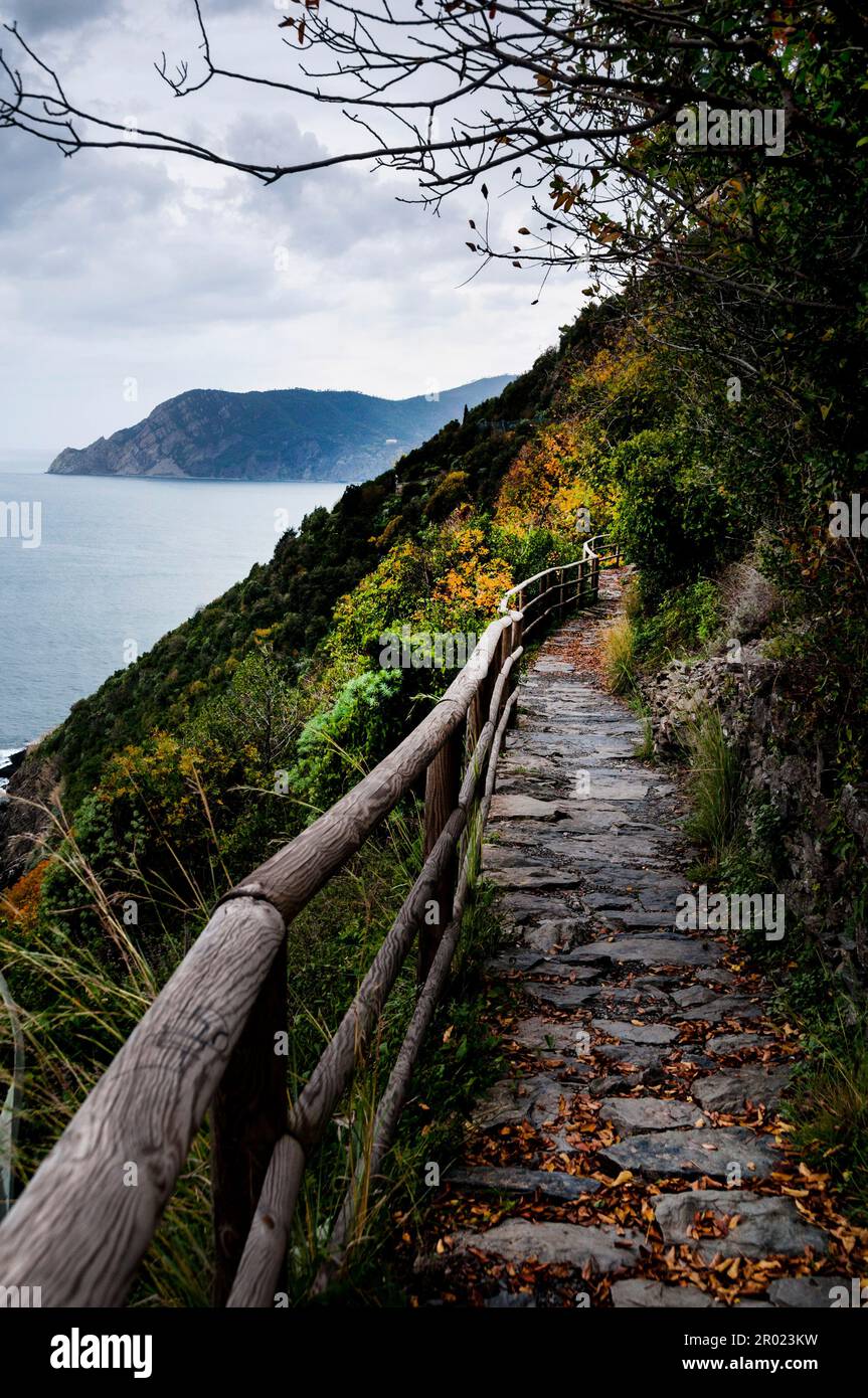 The Azure Path follows the Mediterranean Sea in Cinque Terre National ...