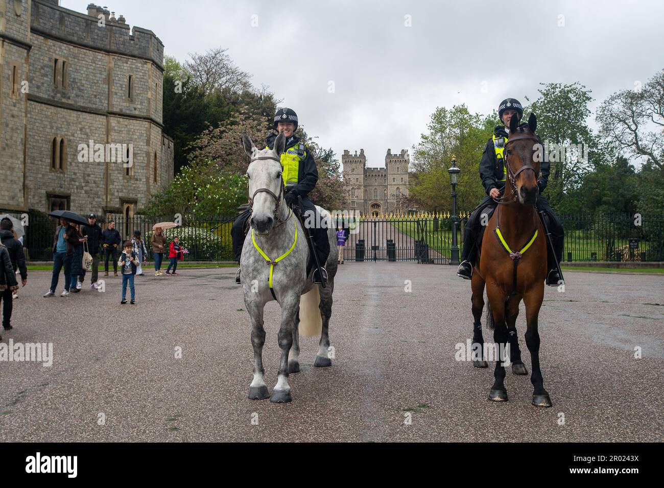 Windsor, Berkshire, UK. 6th May, 2023. The Thames Valley Mounted Police ...