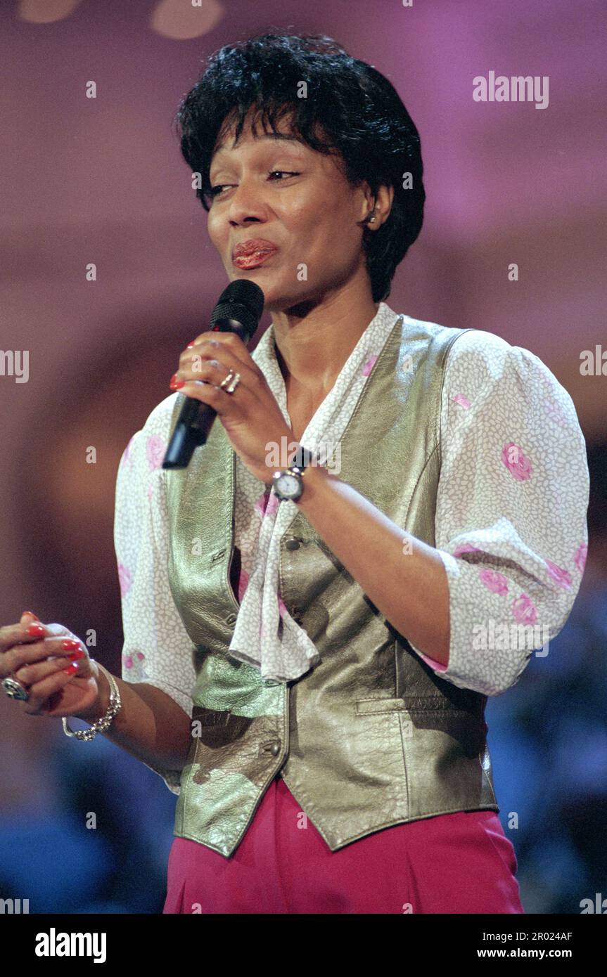 Amii stewart and randy crawford 1995 hi-res stock photography and ...