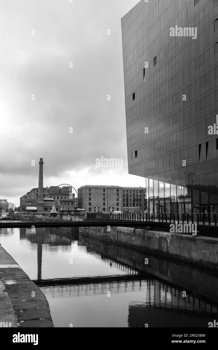 Modern buildings along Black and White Stock Photos & Images - Alamy