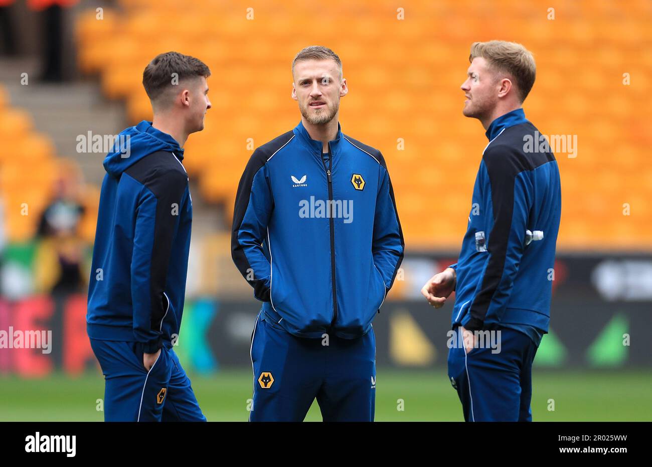 Wolverhampton Wanderers goalkeeper Daniel Bentley (centre) during the ...