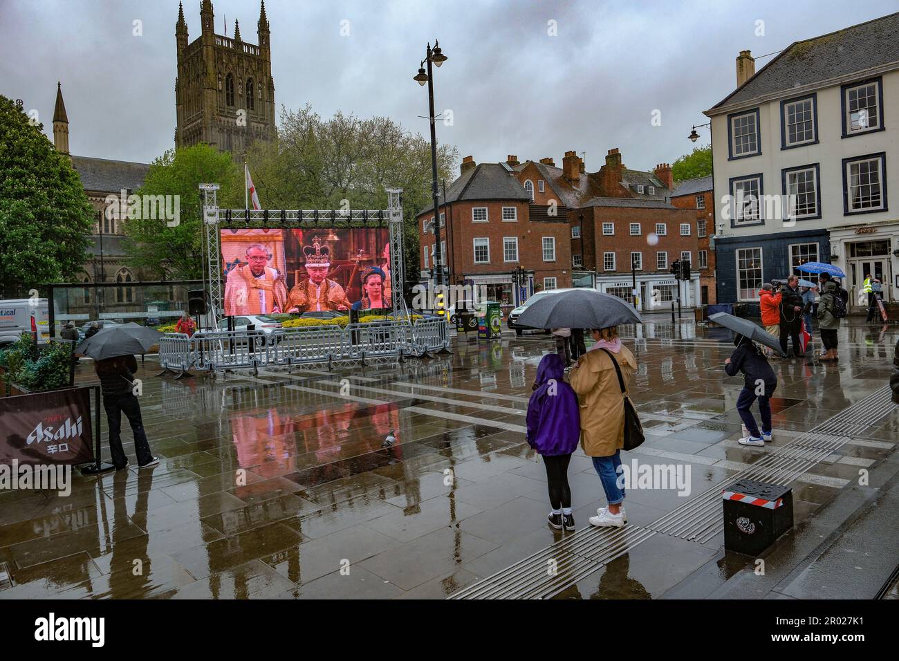 6th May, 2023. Worcester, UK. A small crowd braved the weather to watch ...