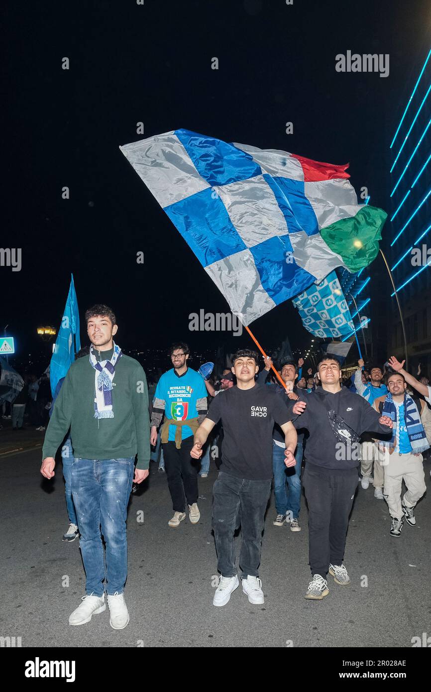 The city explodes with joy, the Neapolitans celebrate ssc napoli's ...