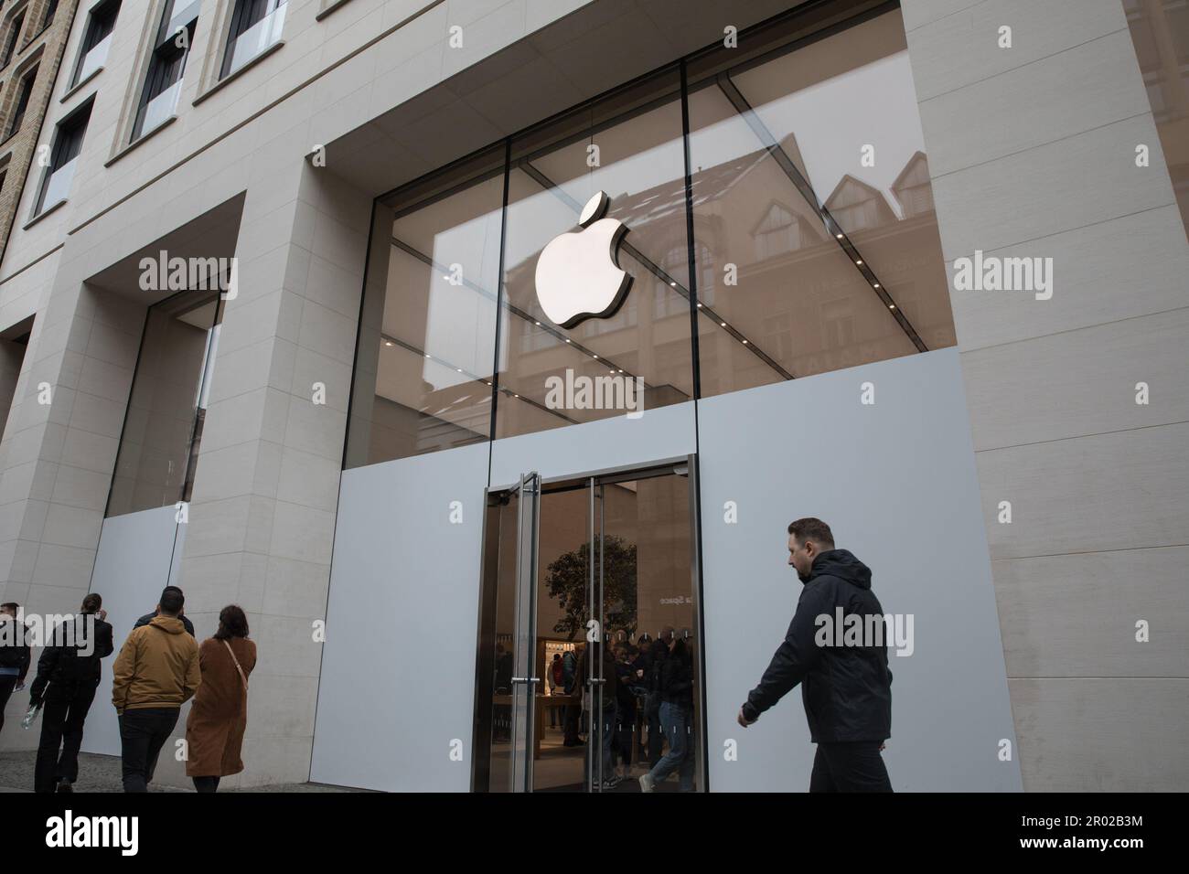 Berlin, Germany. 06th May, 2023. The storefront of the Apple Store on ...