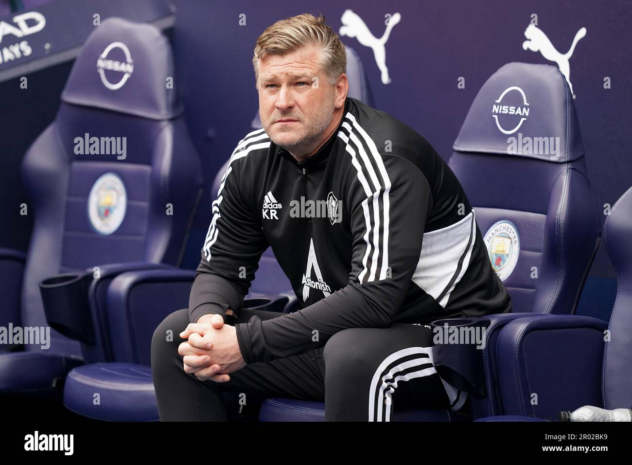Karl robinson leeds hi-res stock photography and images - Alamy