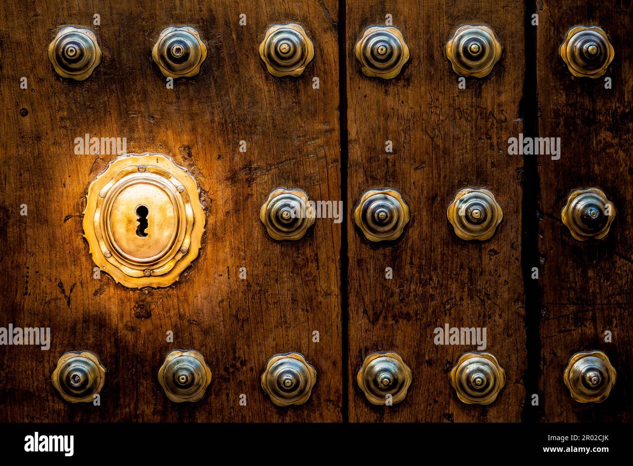 Ancient Italian door (estimated 200 years old) in Tuscany. Keyhole ...