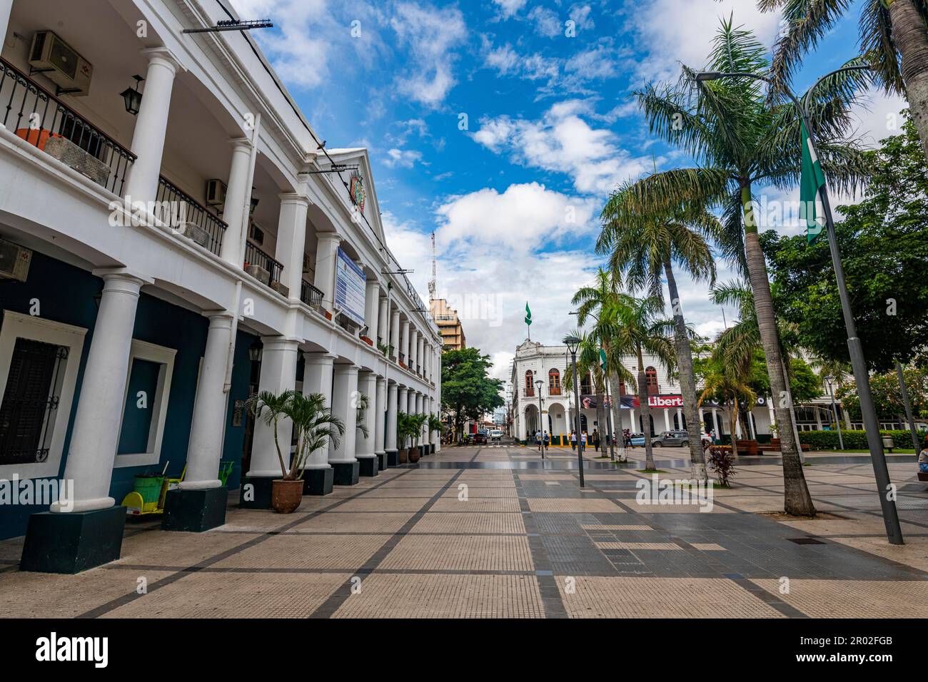 September 24 Square, Santa Cruz de la Sierra, Bolivia Stock Photo - Alamy