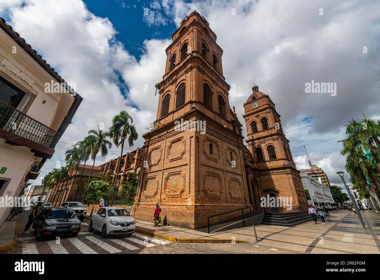 Cathedral Basilica of St. Lawrence, Santa Cruz de la Sierra, Bolivia ...