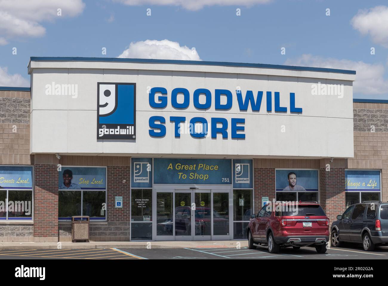 Goodwill logo hi-res stock photography and images - Alamy