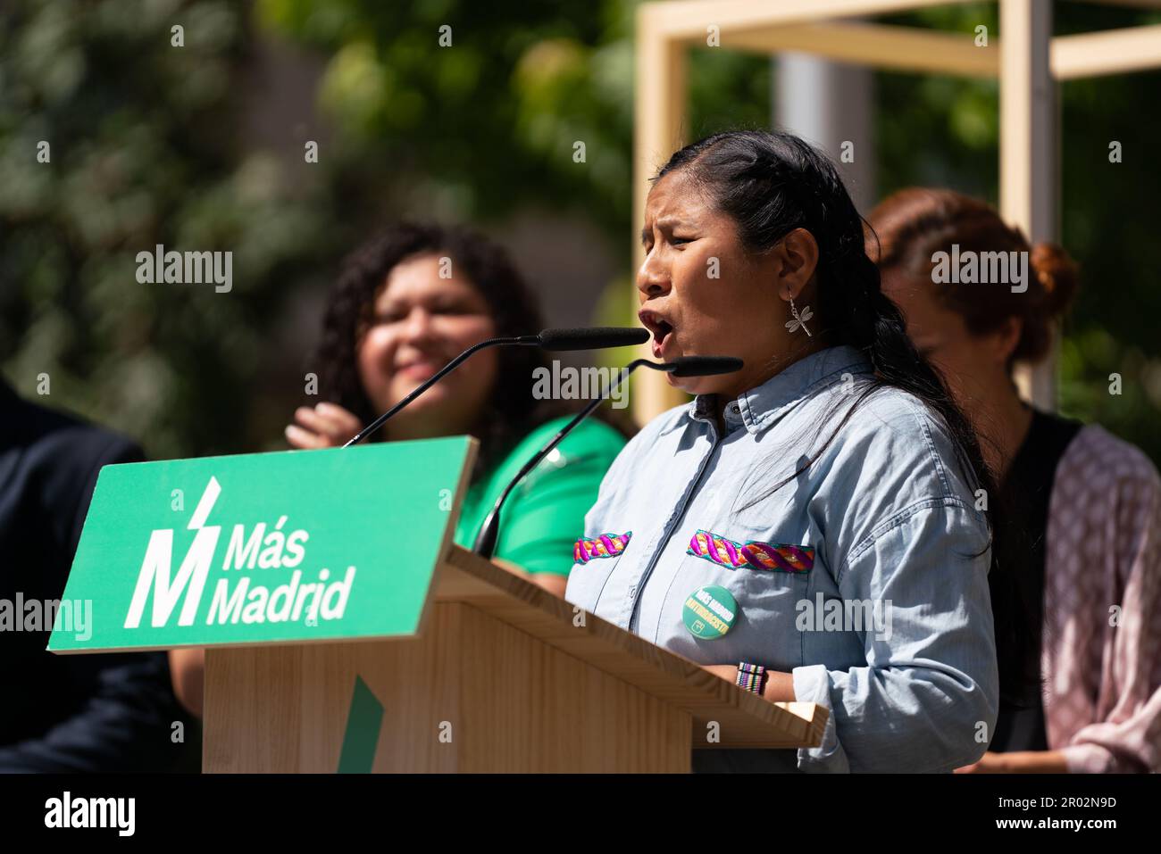 Intercultural and antiracist hi-res stock photography and images - Alamy