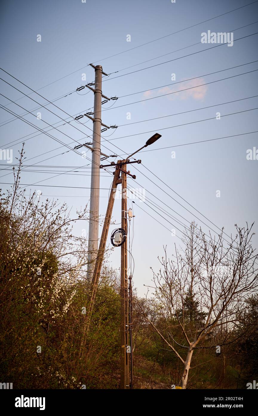 Installation high voltage cables hi-res stock photography and images ...