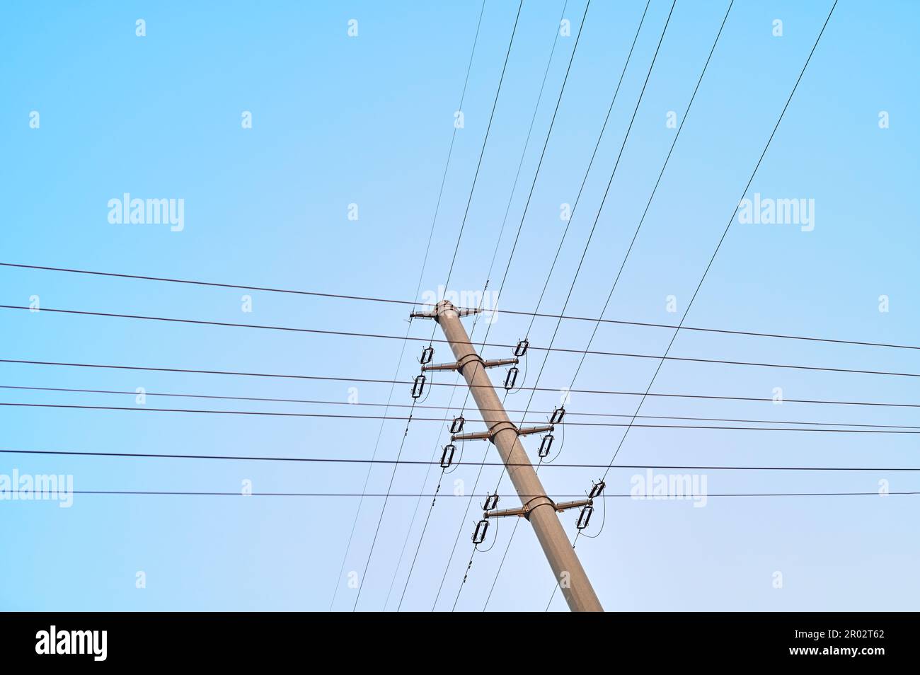 Installation high voltage cables hi-res stock photography and images ...