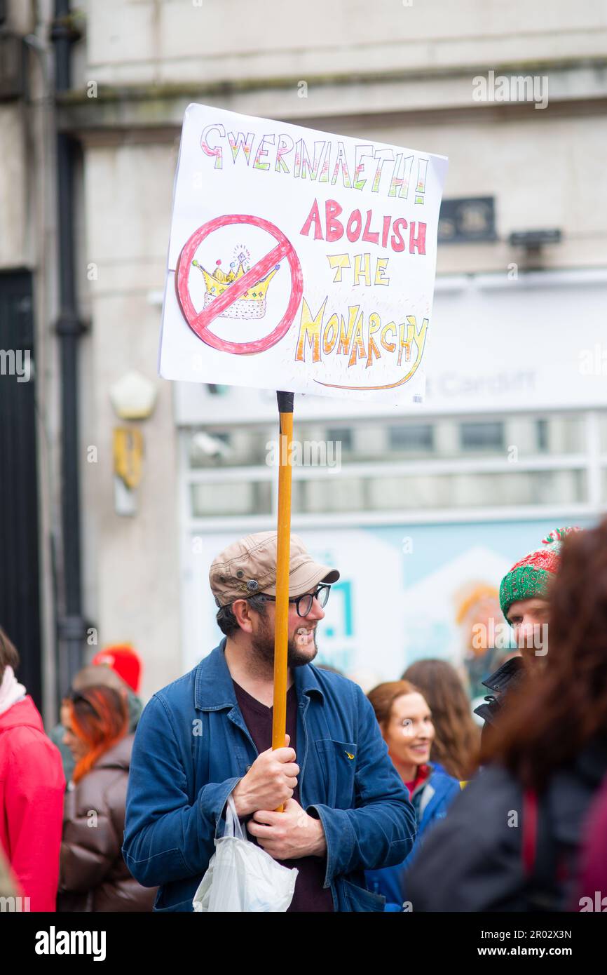 6th May, 2023. Republicans gather in Cardiff, Wales to protest the ...