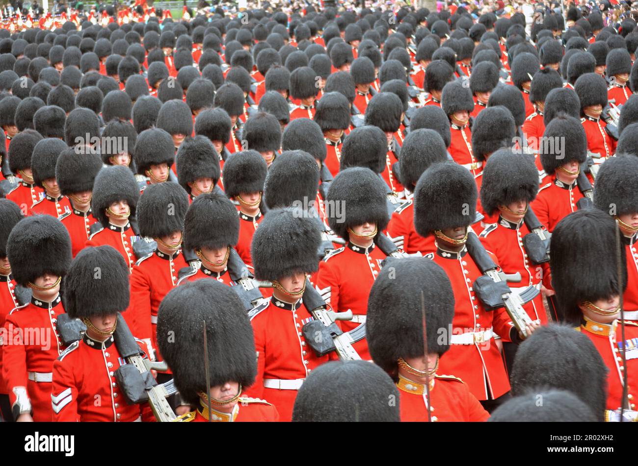 London, UK. 06th May, 2023. Members of the royal bodyguard move in ...