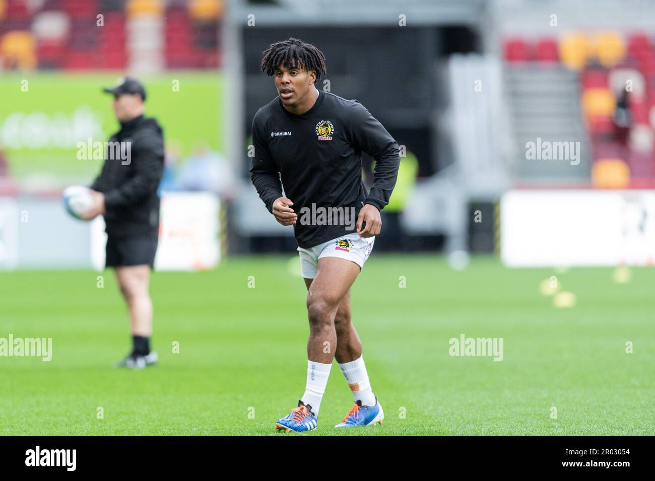 Immanuel Feyi-Waboso of Exeter Chiefs warms up ahead of the Gallagher ...