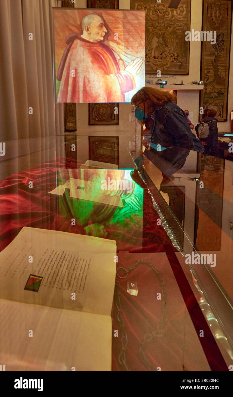 Priceless artefacts in the Laurentian Library in San Lorenzo Basilica ...