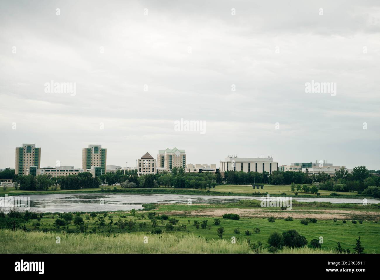 Regina skyline saskatchewan hi-res stock photography and images - Alamy