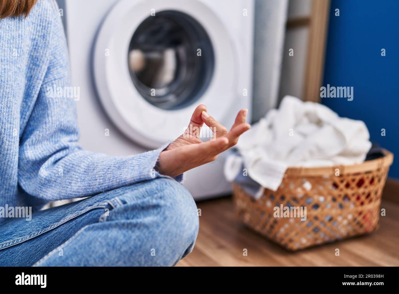 Woman home exercise housework hi-res stock photography and images - Alamy