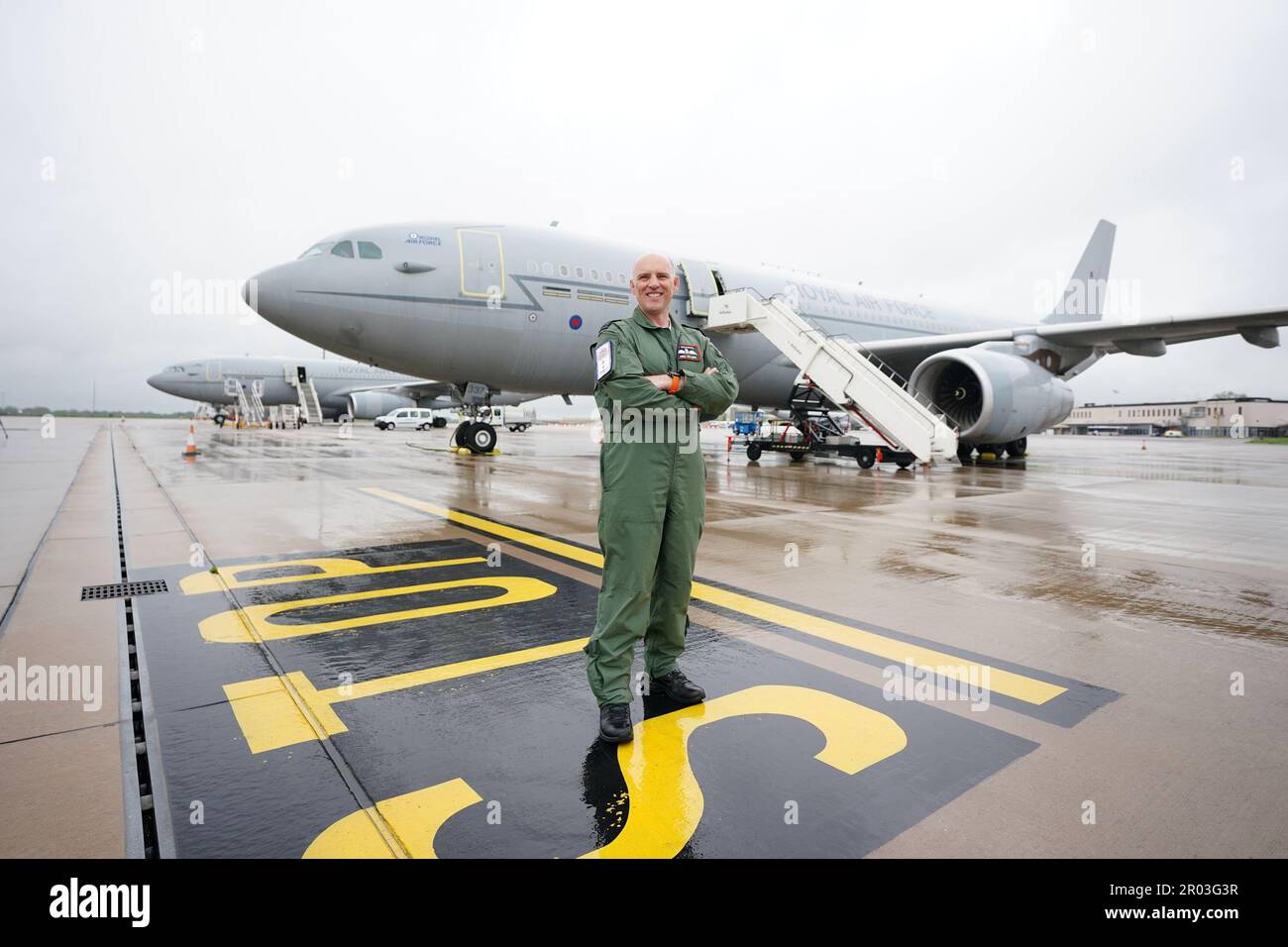 Squadron leader Mike Willers, Flight Commander Training, 10 Squadron ...
