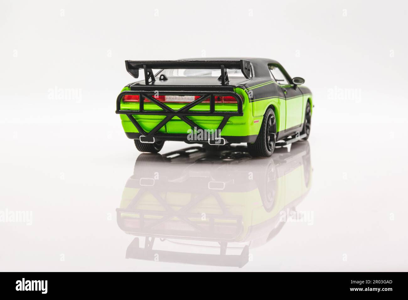 Fast&Furious Dodge Challenger SR 1:43 model car, rear view, white ...