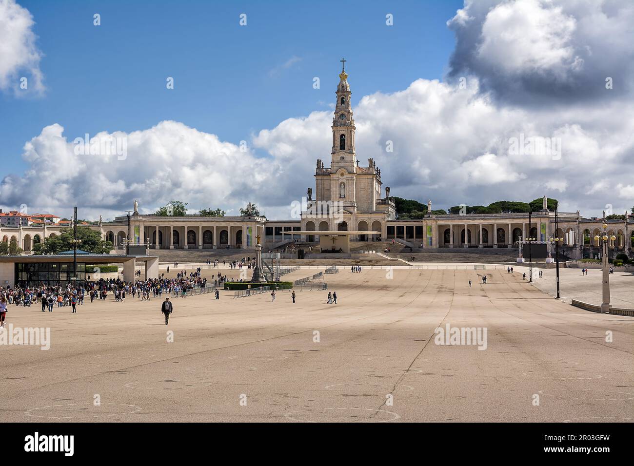Our lady of fatima cathedral hi-res stock photography and images - Alamy