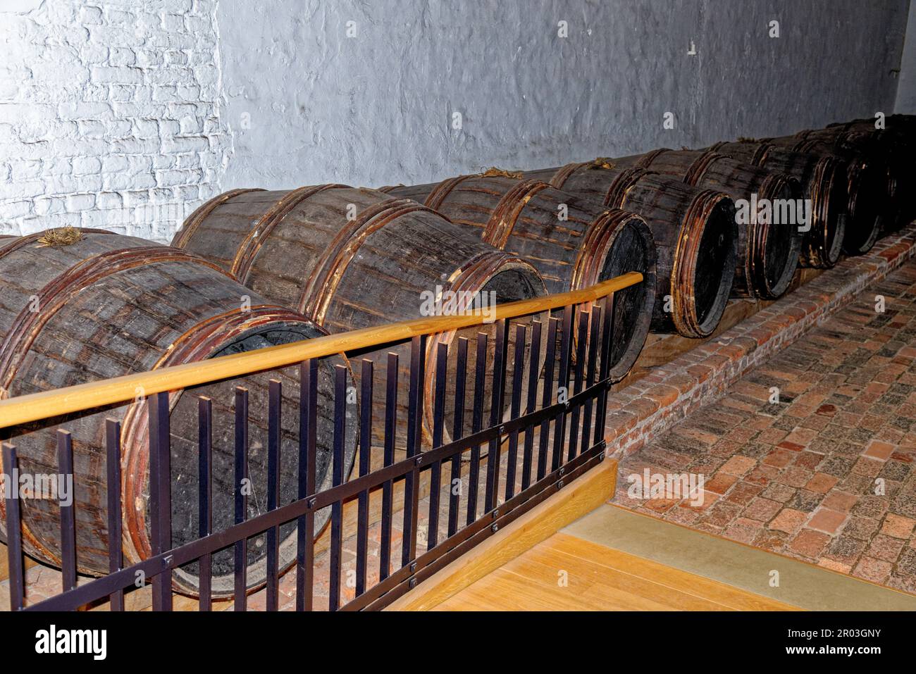 Wine Cellar of Henry VIII at Hampton Court Palace, Richmond upon Thames ...
