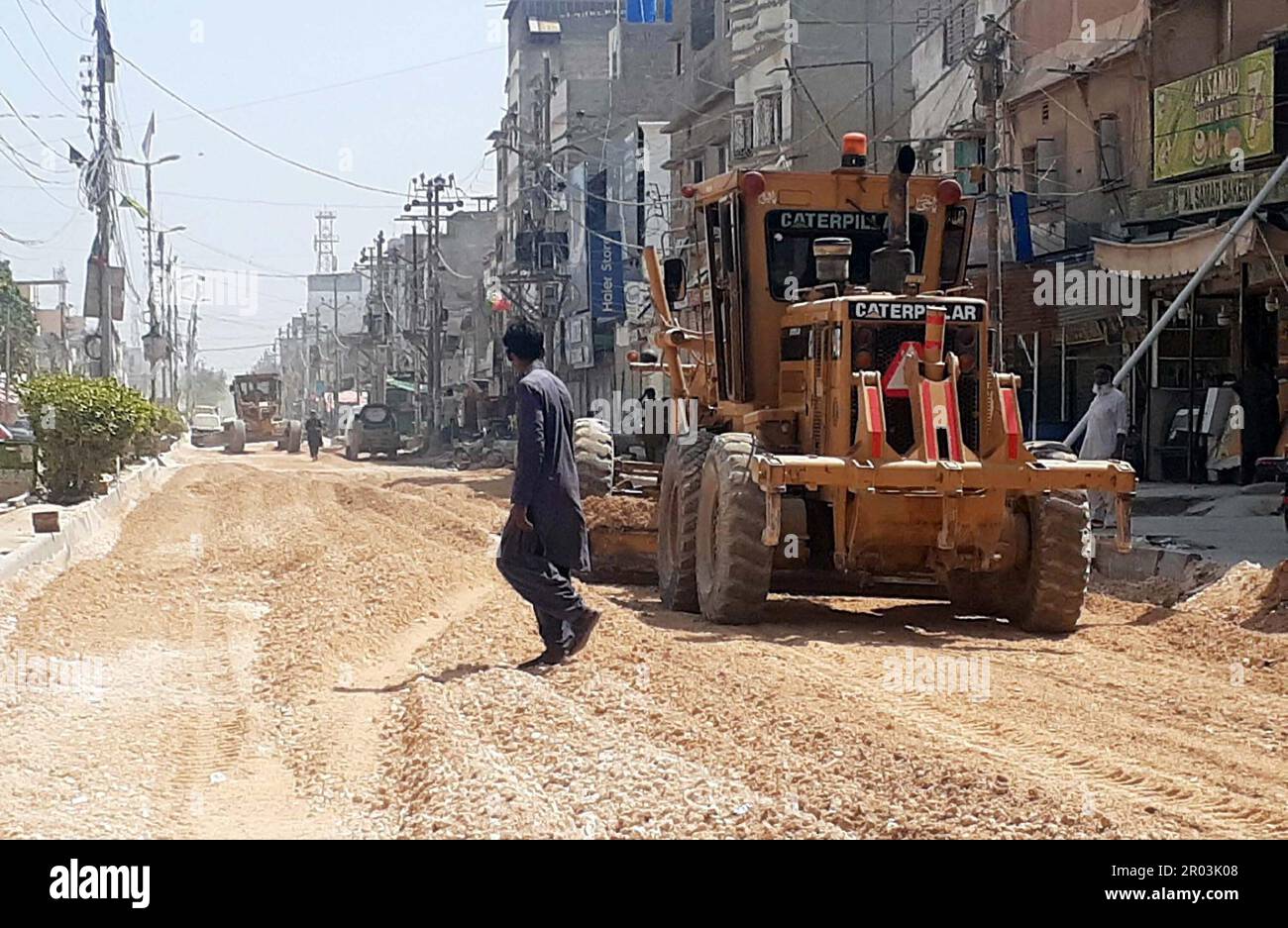 Pakistan. 06th May, 2023. Heavy machineries busy in construction work ...