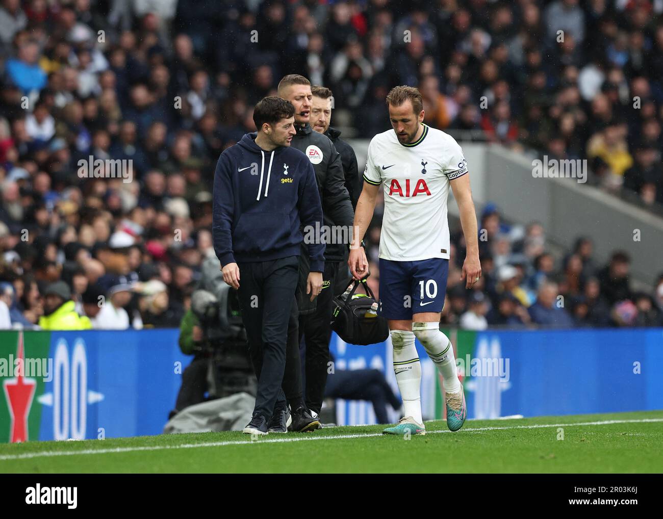 Tottenham Hotspur Stadium, London, UK. 6th May, 2023. Premier League ...