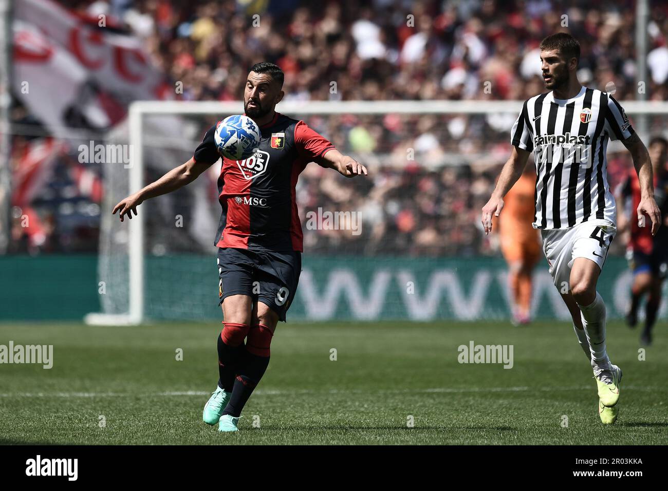 Genoa lorenco hi-res stock photography and images - Alamy