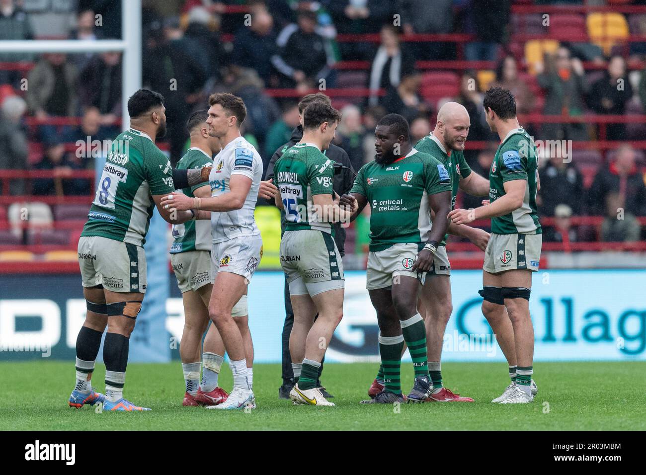 Handshakes photo hi-res stock photography and images - Alamy