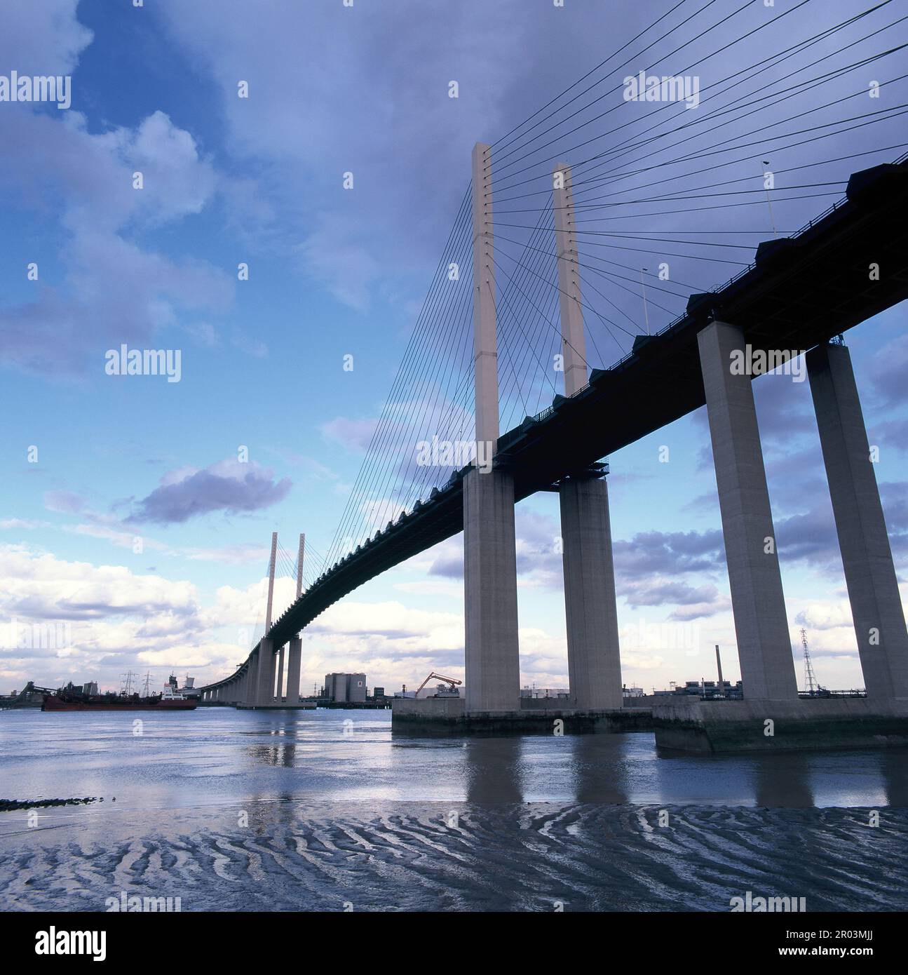 Dartford crossing bridge hi-res stock photography and images - Alamy