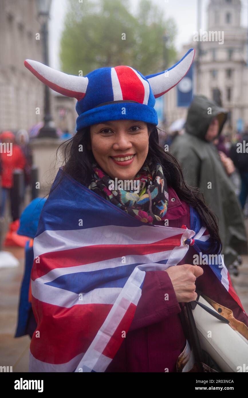 Coronation of the shah iran hi-res stock photography and images - Alamy