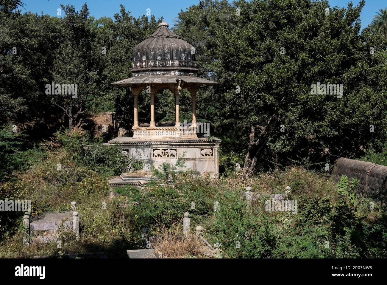 Kesar bagh hi-res stock photography and images - Alamy