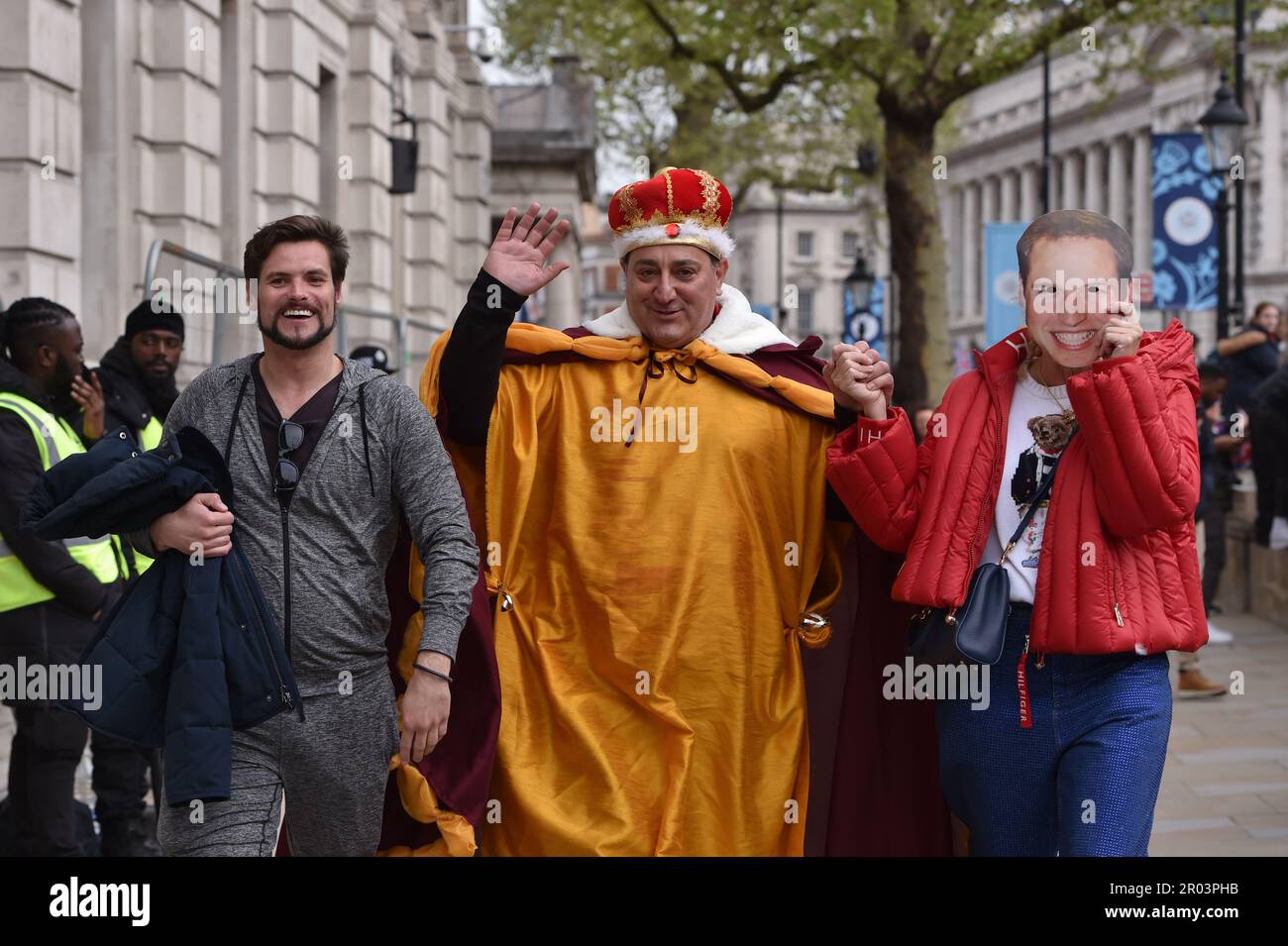 London, England, UK. 6th May, 2023. Royal Fans await King Charles III ...
