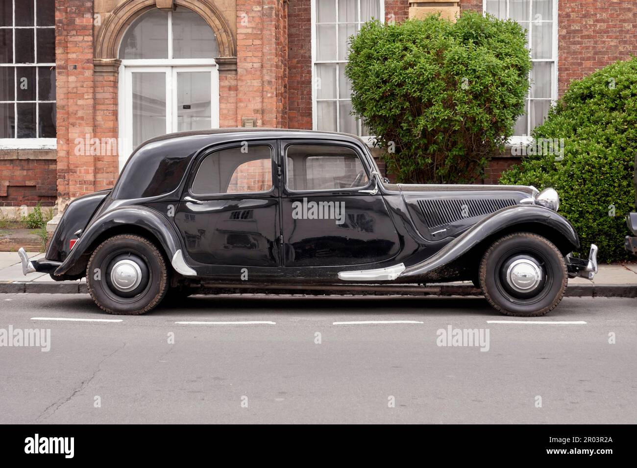 Classic french car hi-res stock photography and images - Alamy